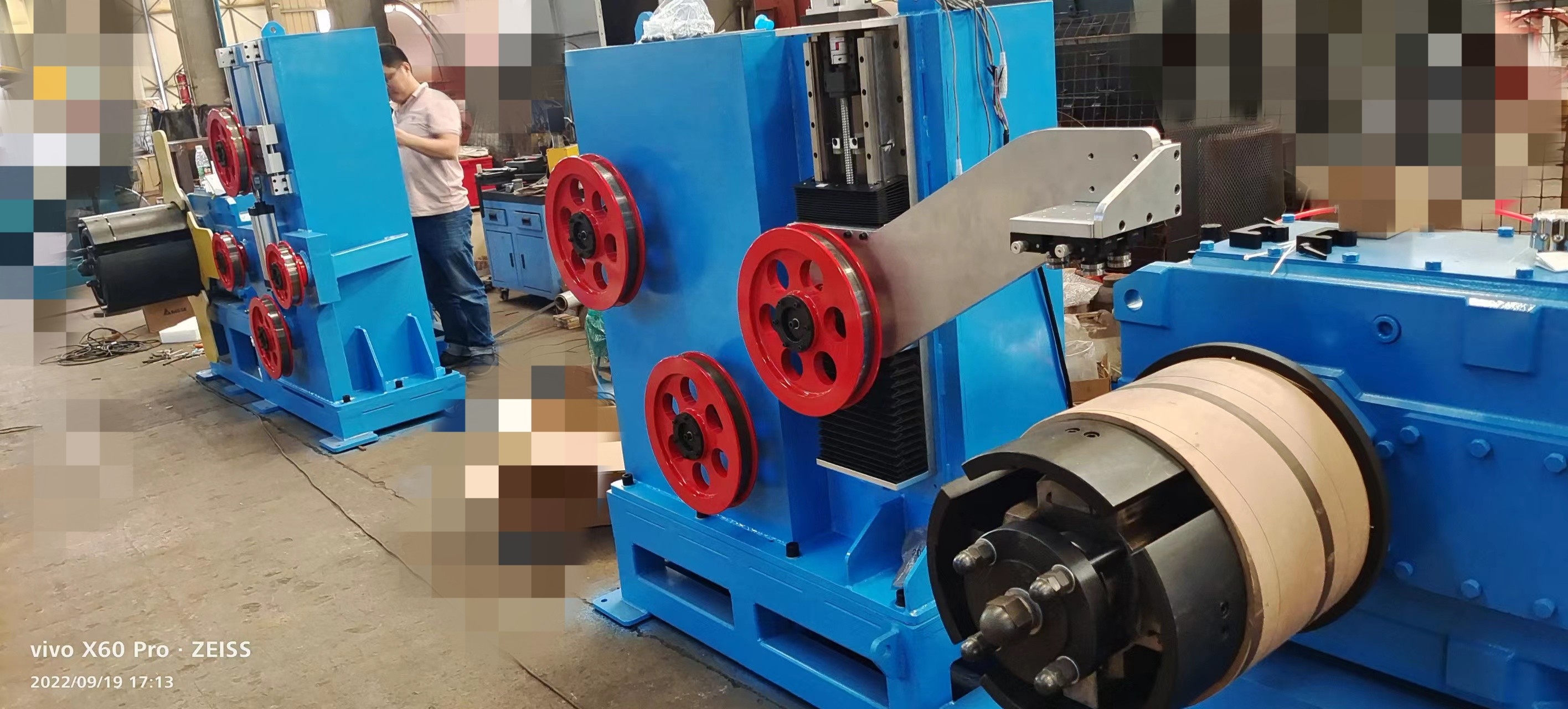 Traverse winding line for steel strip